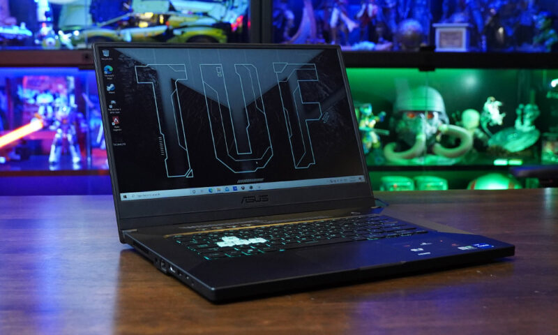 7 PC Portable pour Jouer à Minecraft (Guide + Comparatif)